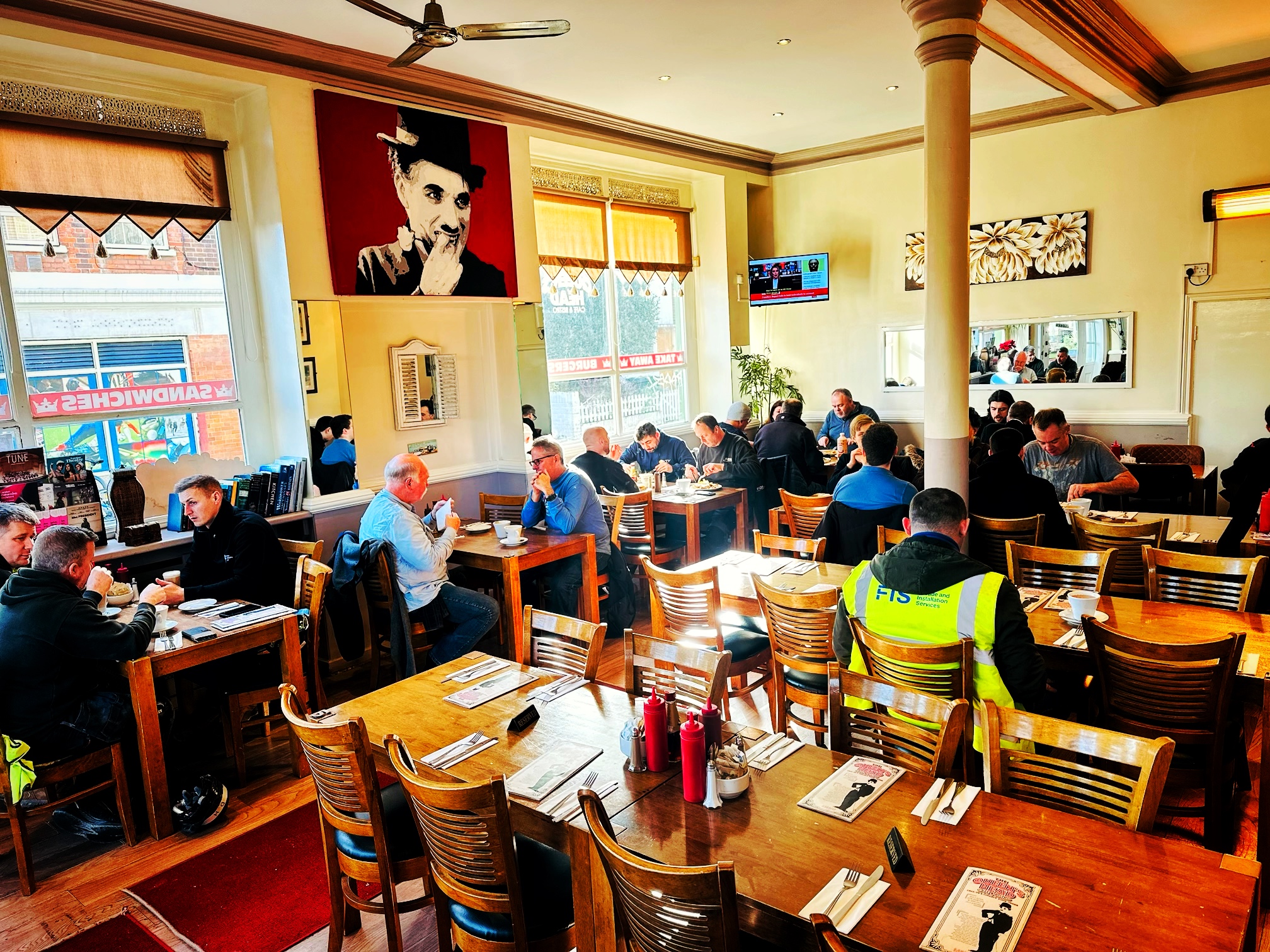 The Queen's Head Cafe
